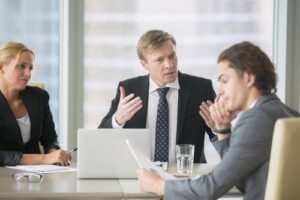 When HR Should Step In or Out of a Boss-employee Conflict